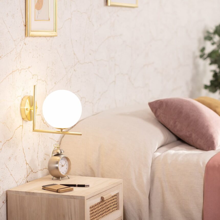 Wandleuchte ELIMA- Design aus Metall und Glas